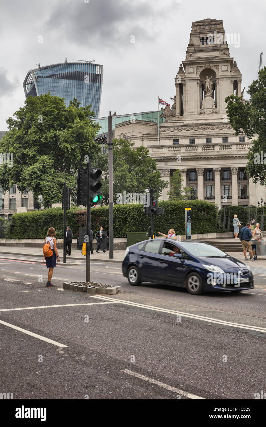 Ten Trinity Square Building, London, England, UK Stock Photo - Alamy