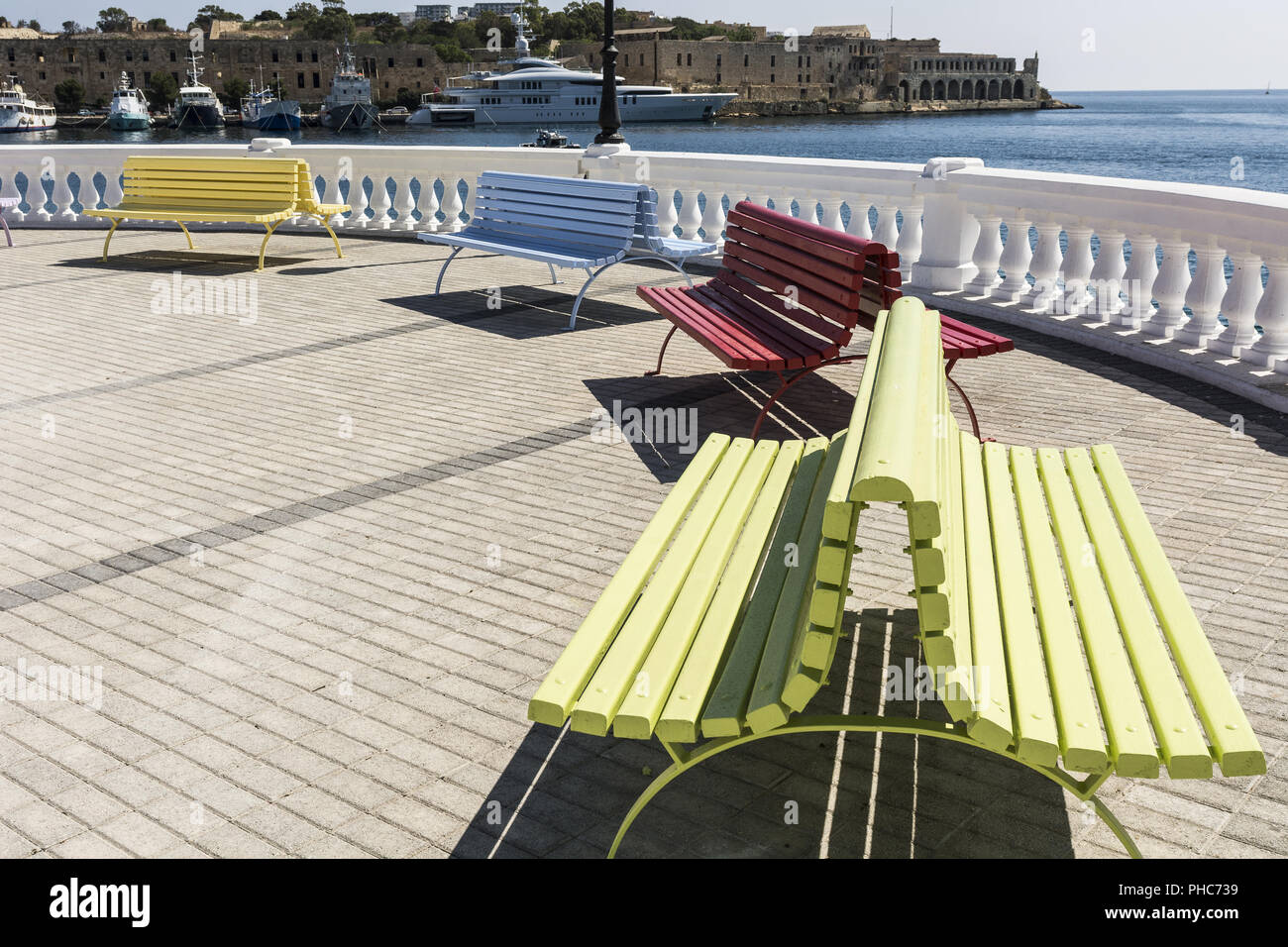 Medieval benches hi-res stock photography and images - Alamy