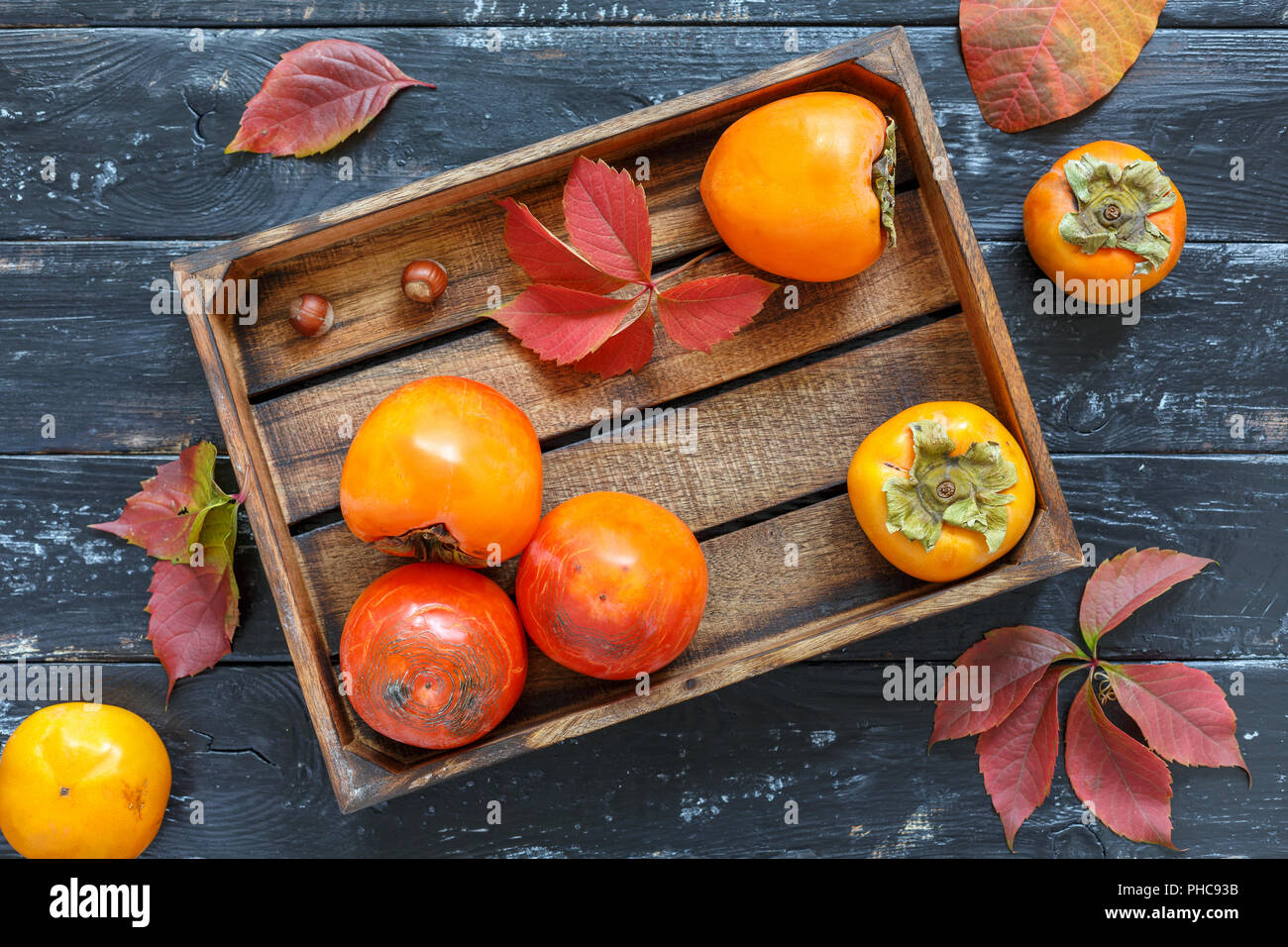 Persimmon in a box hi-res stock photography and images - Alamy