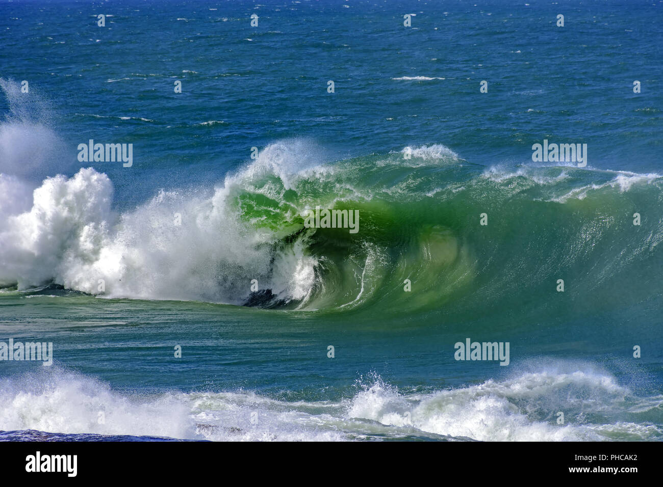 Blue wave hi-res stock photography and images - Alamy