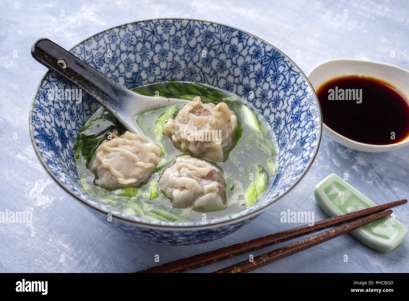 Traditional Chinese Wan Tan Soup as close-up in a bowl Stock Photo - Alamy