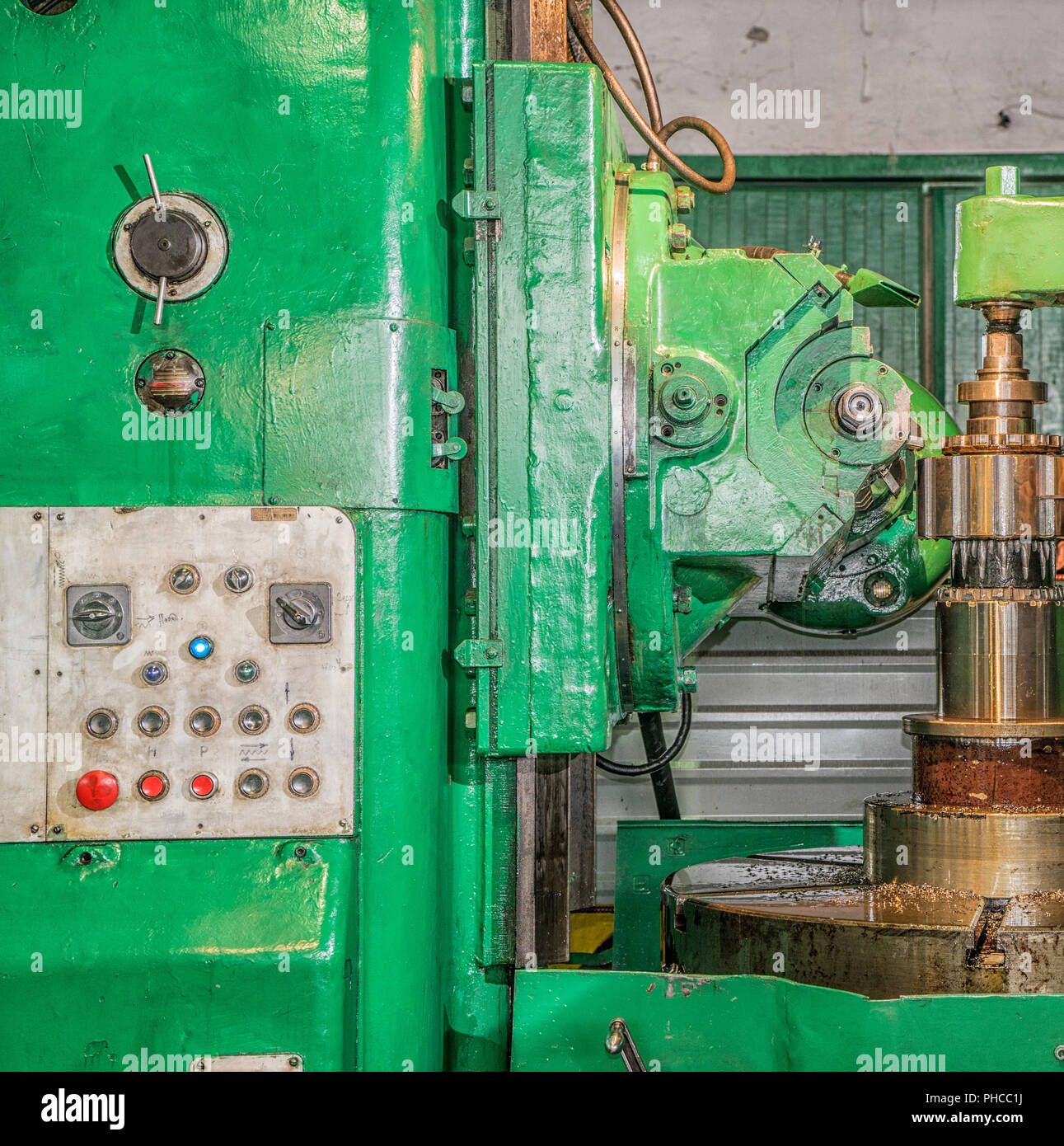 Factory manufacturing proces hi-res stock photography and images - Alamy