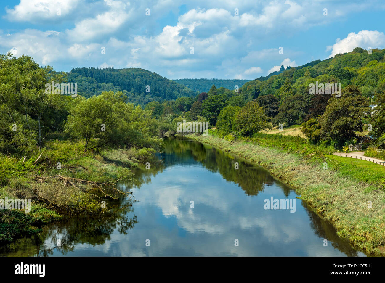 The River Wye from Brockweir Bridge in the Wye Valley Stock Photo - Alamy