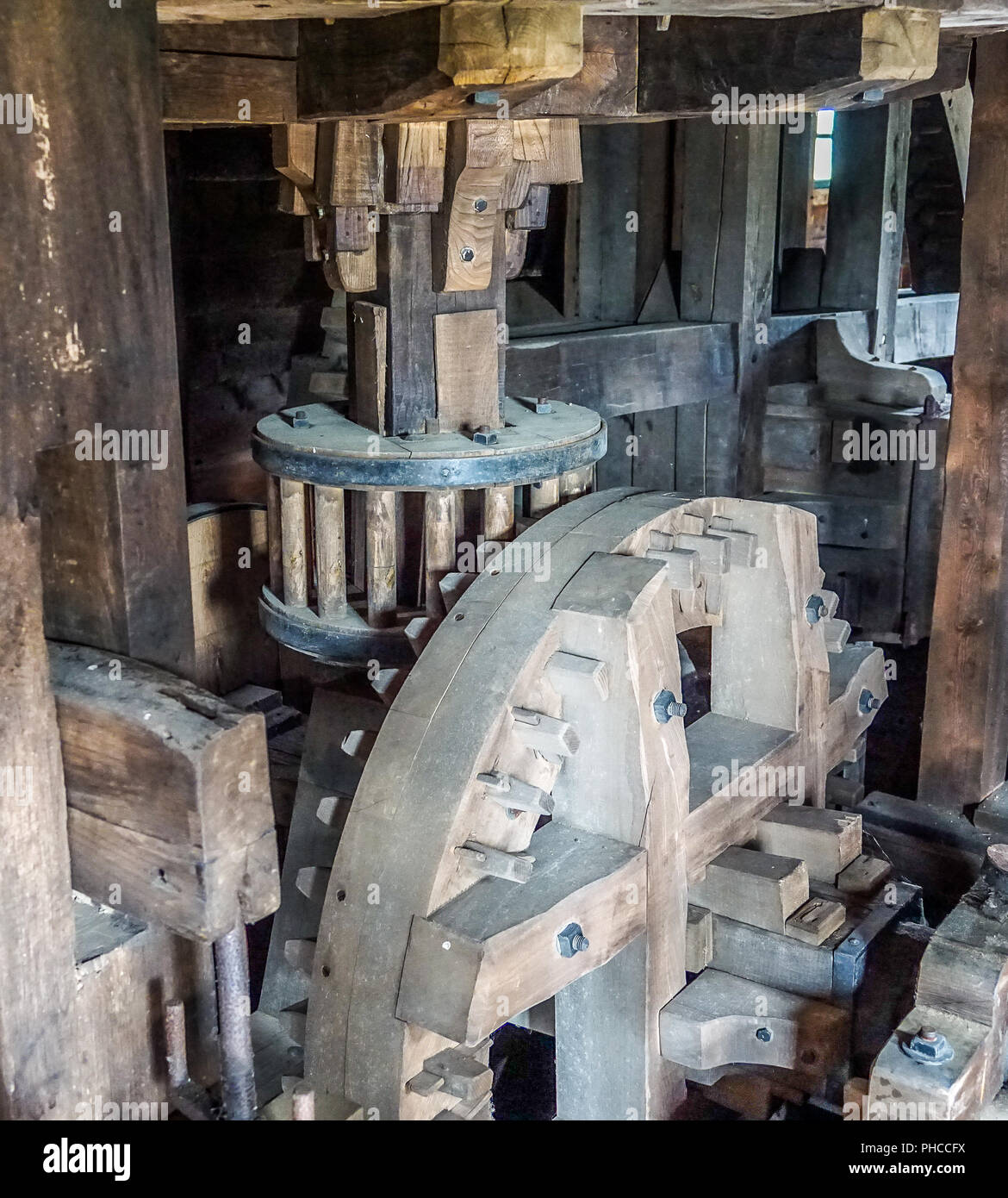 Wood gear hi-res stock photography and images - Alamy