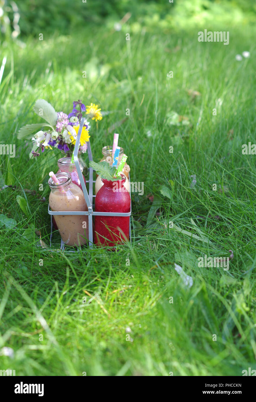 Fruit in flask hi-res stock photography and images - Alamy