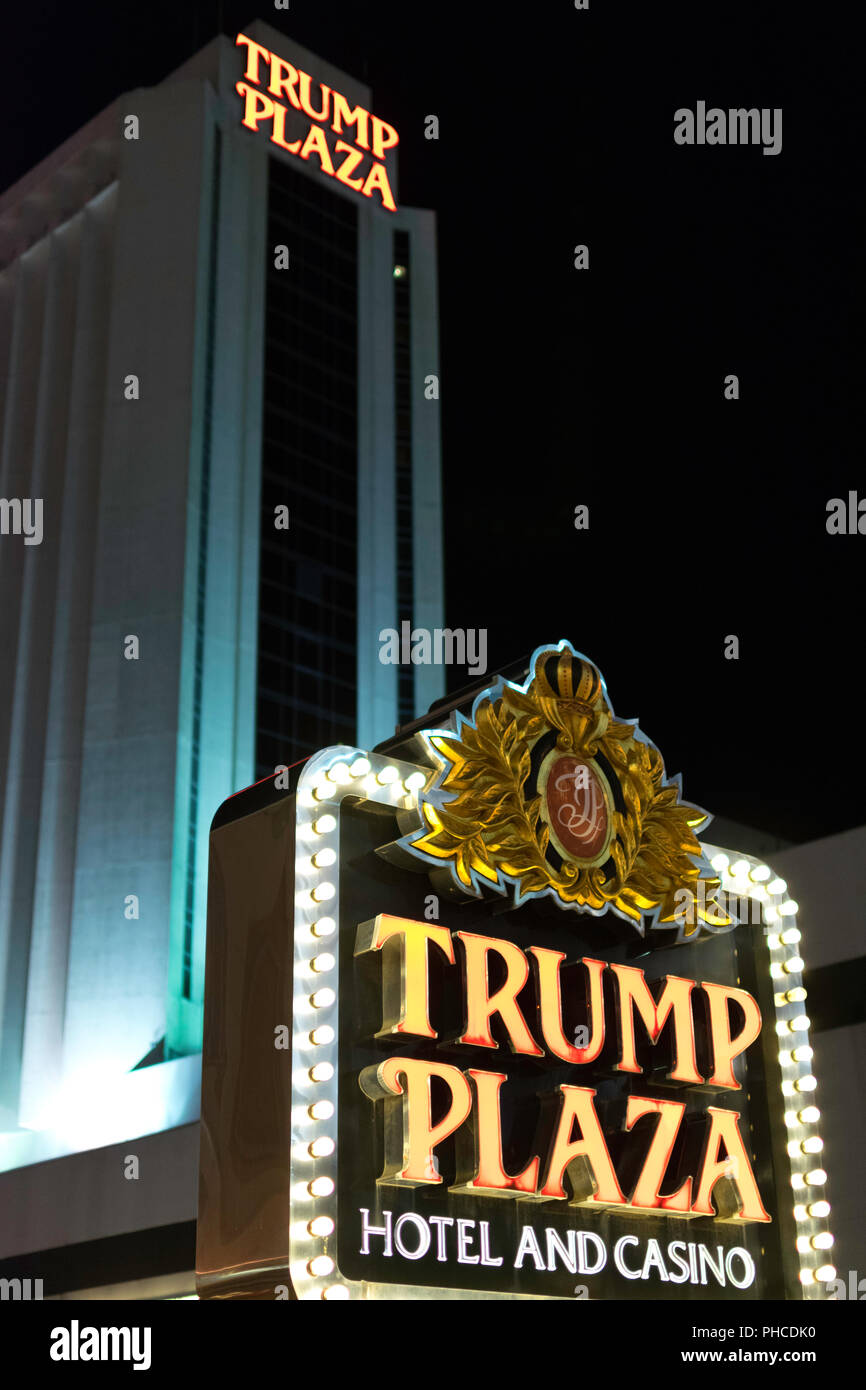 Trump plaza hi-res stock photography and images - Alamy