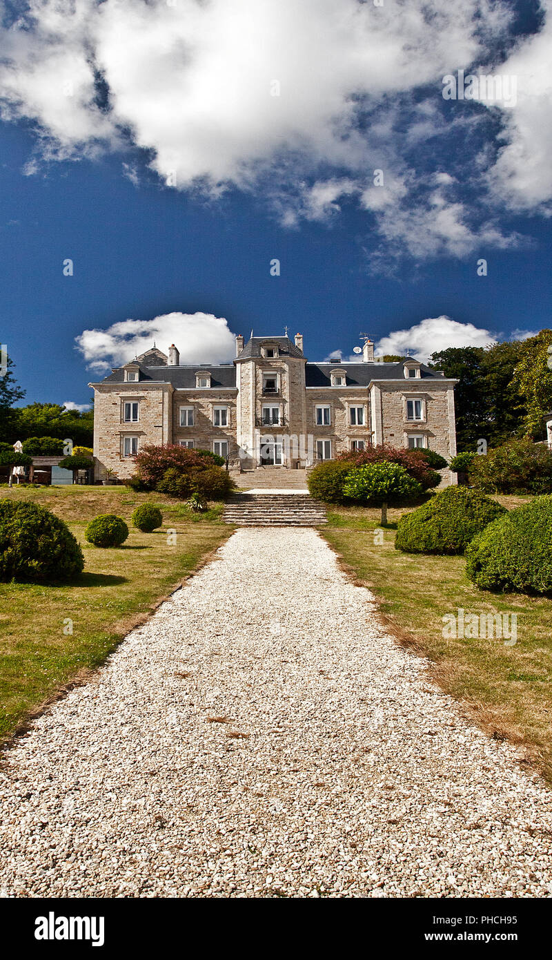 Pathway grandeur hi-res stock photography and images - Alamy