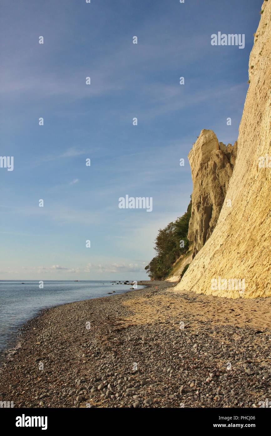 Limestone formation at Moens Klint, Denmark Stock Photo - Alamy