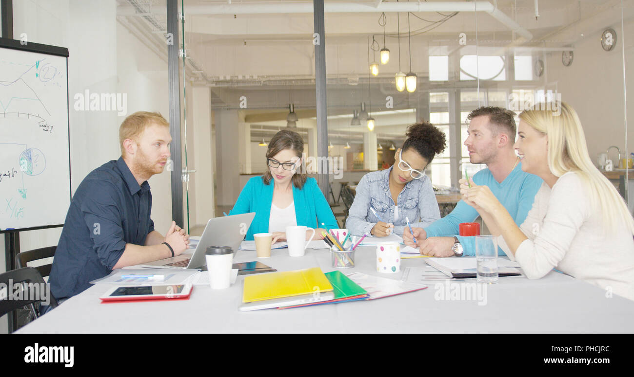 People process technology hi-res stock photography and images - Alamy