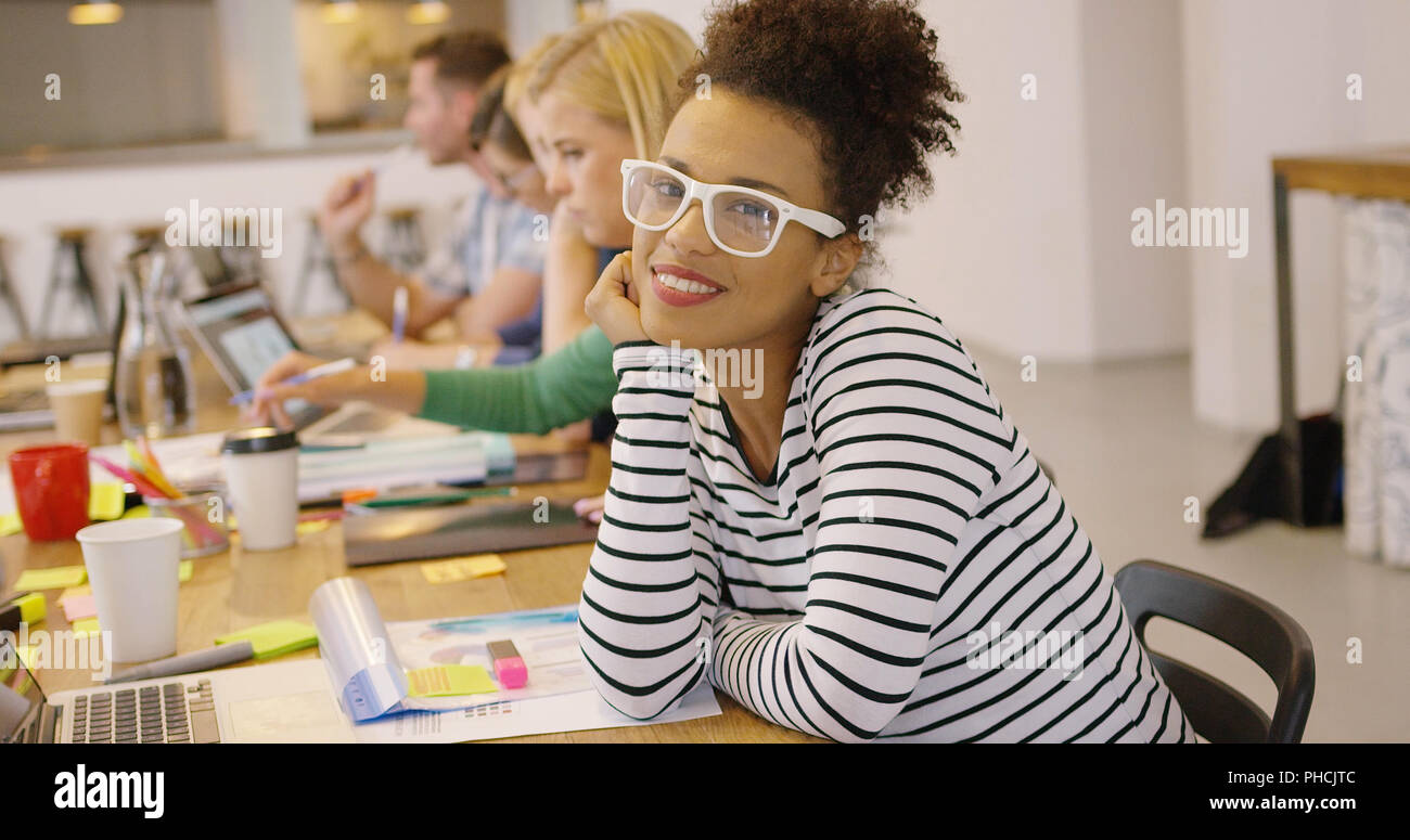 Smiling table hi-res stock photography and images - Alamy