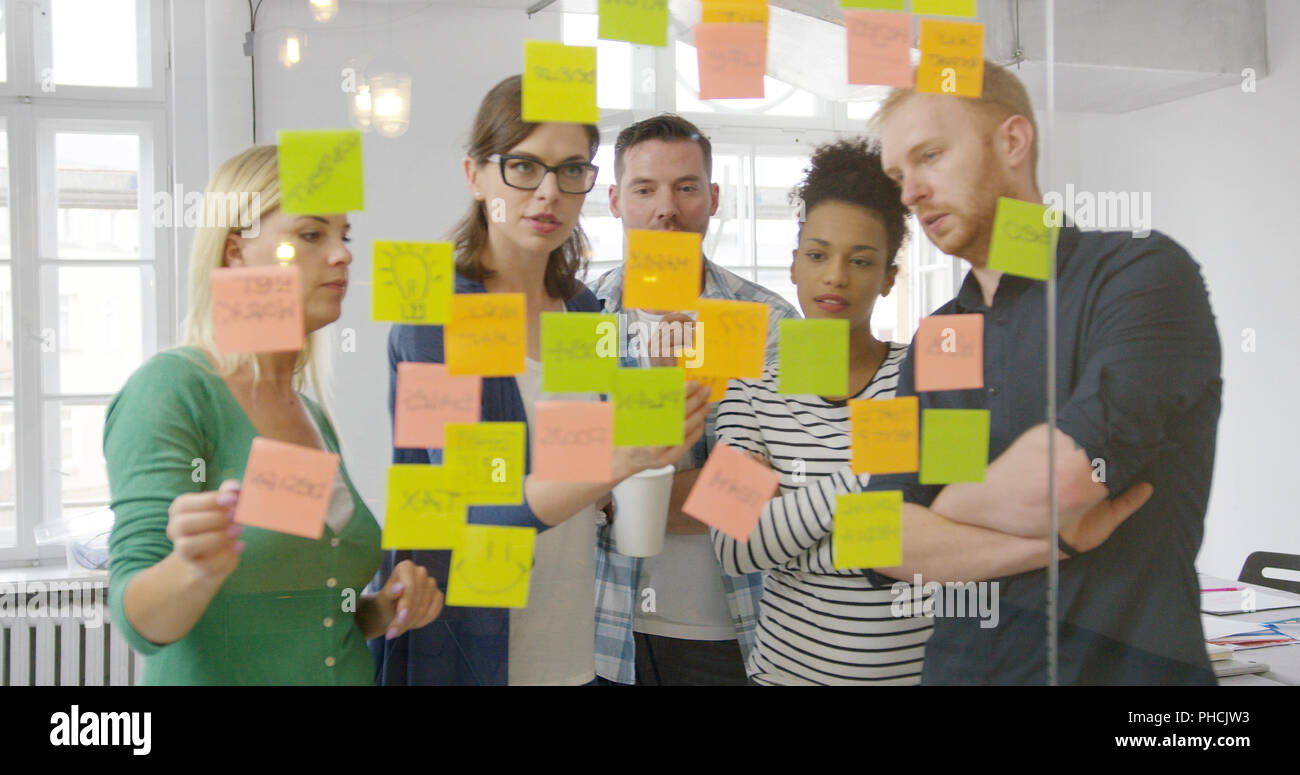 Working plan hi-res stock photography and images - Alamy