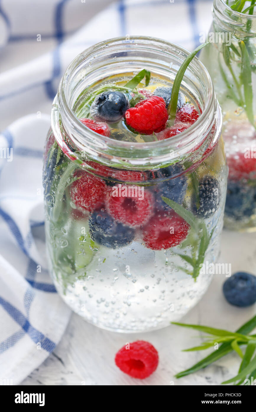 Raspberry blueberry water hi-res stock photography and images - Alamy