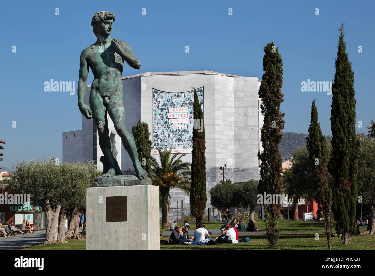 Statue michelangelo hi-res stock photography and images - Alamy