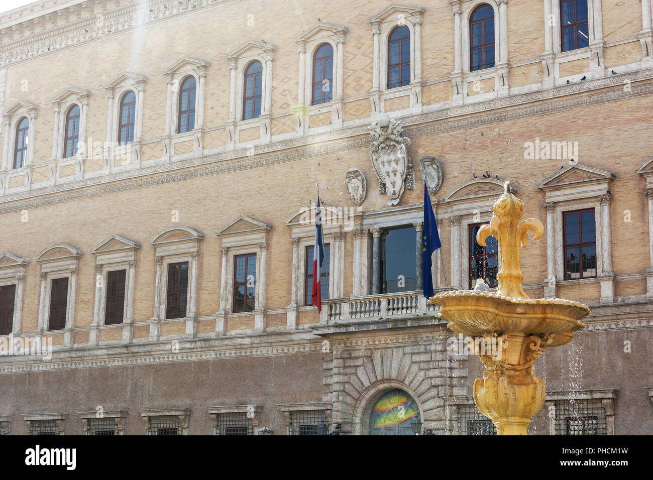 Palazzo farnese hi-res stock photography and images - Alamy