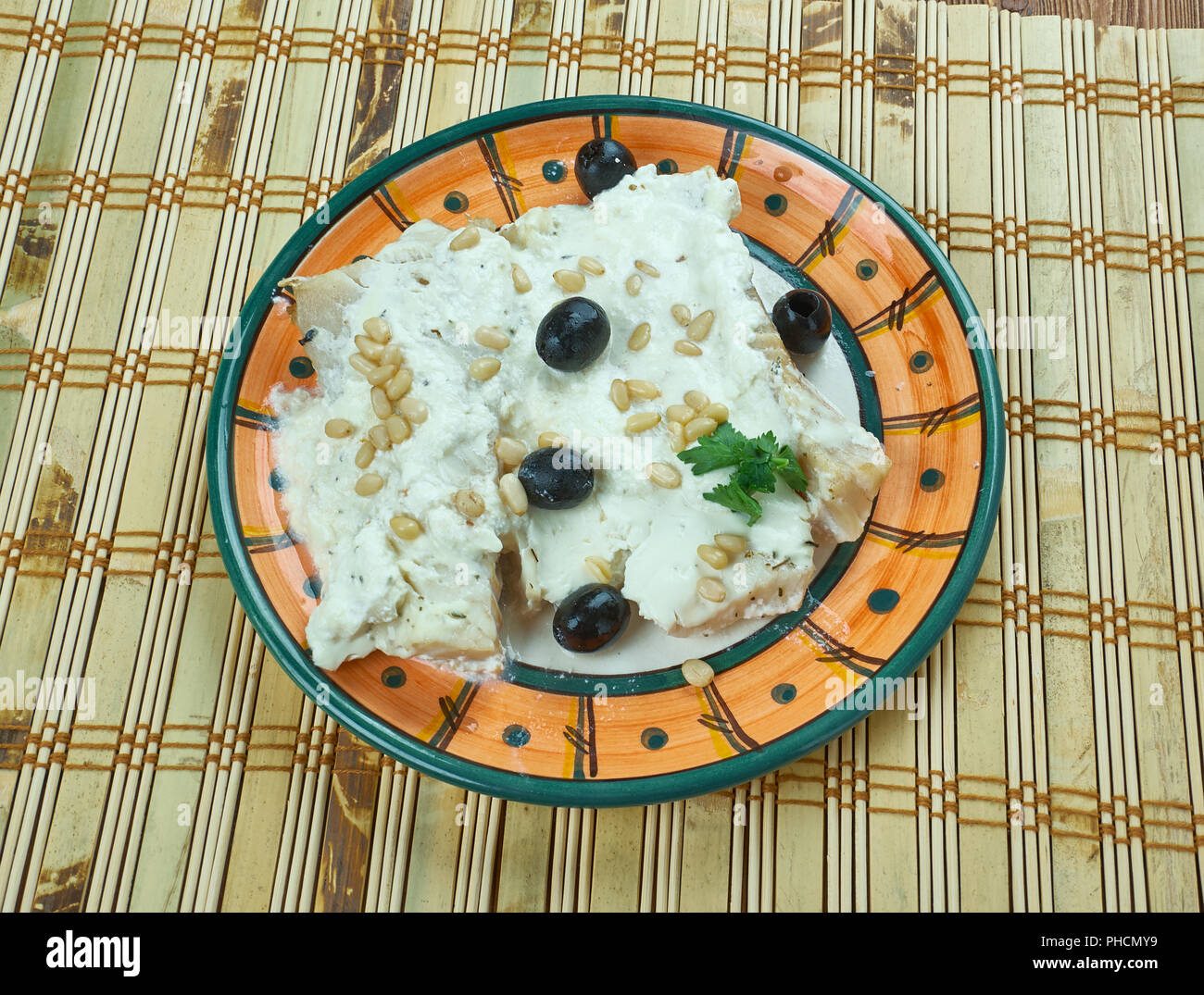 Middle eastern food fish hi-res stock photography and images - Alamy