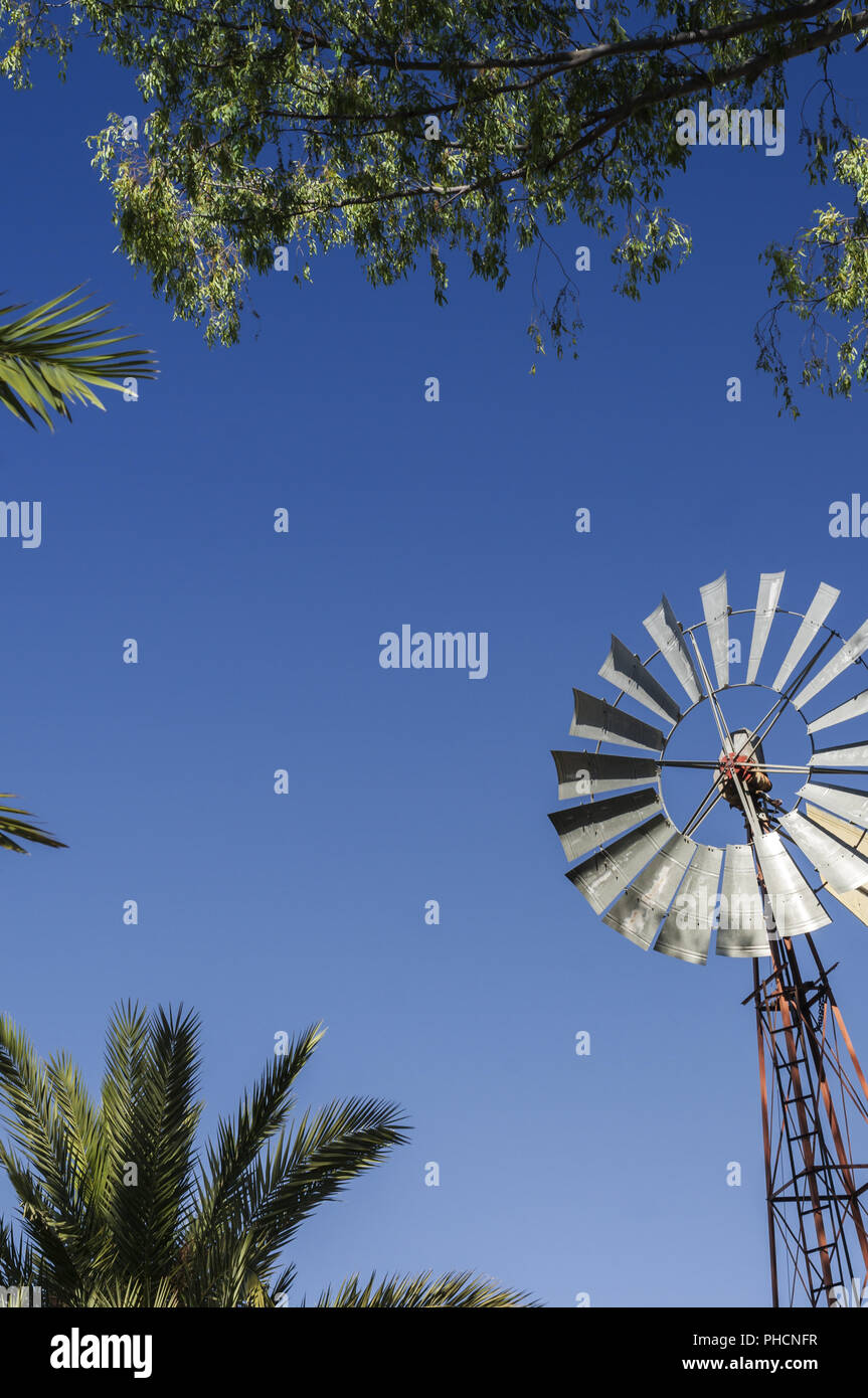 Retro pinwheel hi-res stock photography and images - Alamy