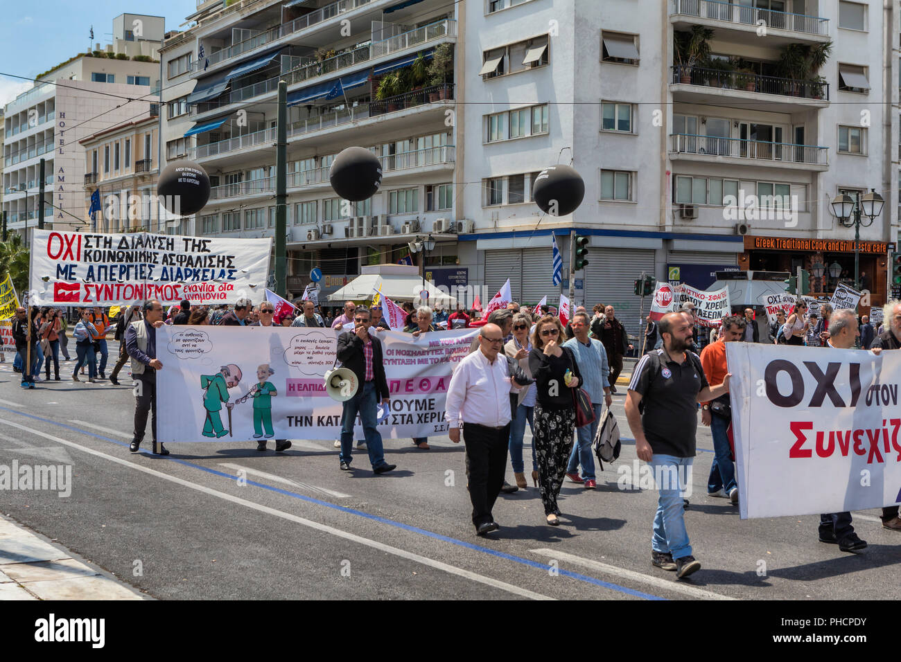 Manifestation, Syntagma square, Athens, Greece Stock Photo - Alamy