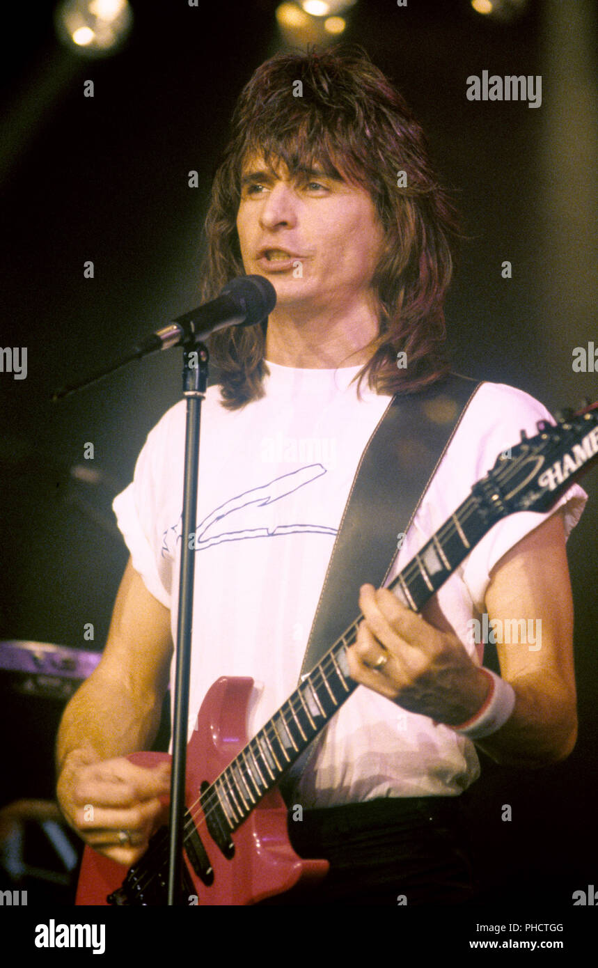Stan Bush on 08.02.1988 in München / Munich. | usage worldwide Stock ...