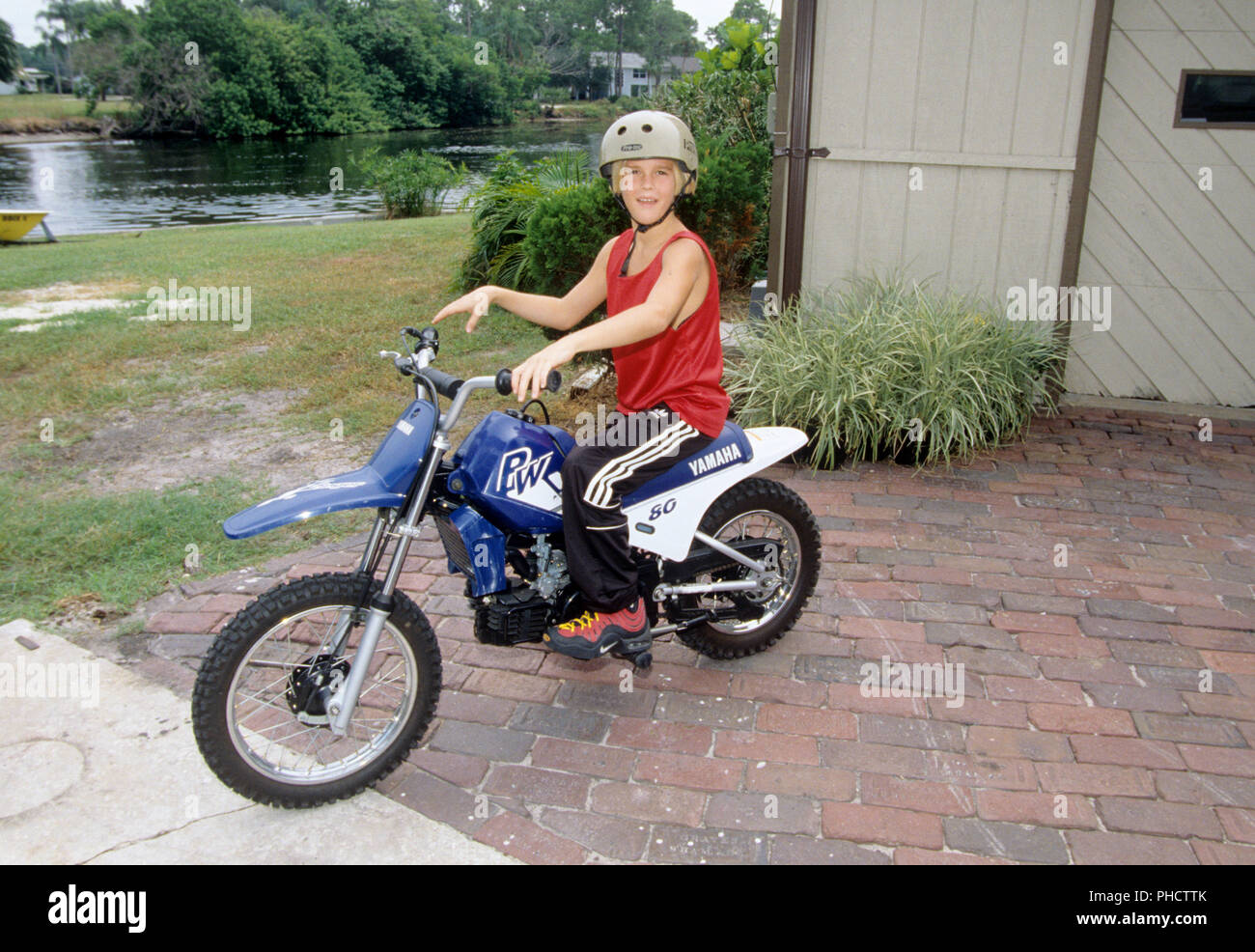 Aaron carter 18 09 1997 hi-res stock photography and images - Alamy