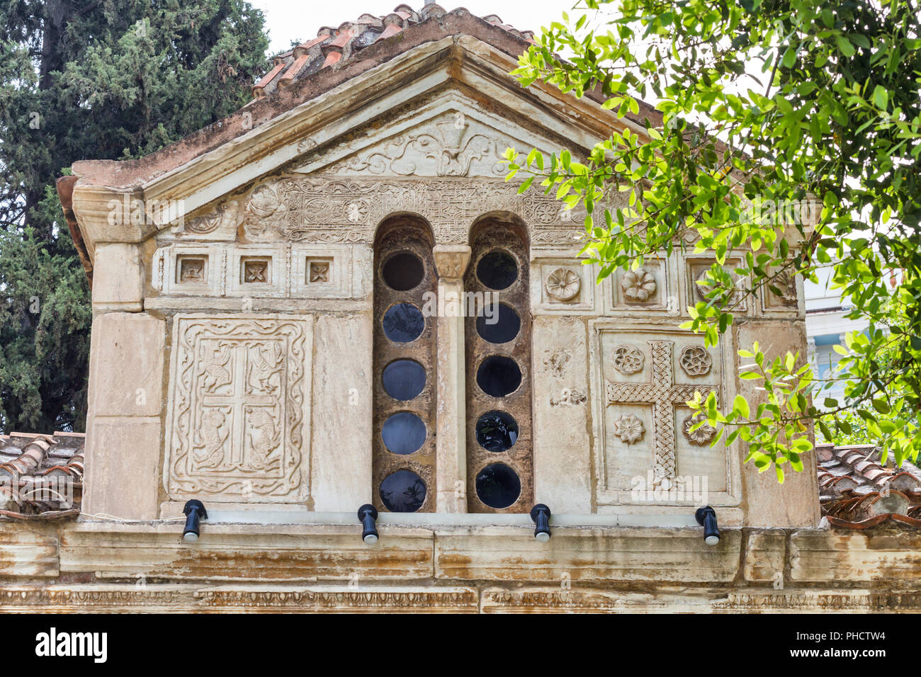 Little metropolis byzantine church hi-res stock photography and images ...