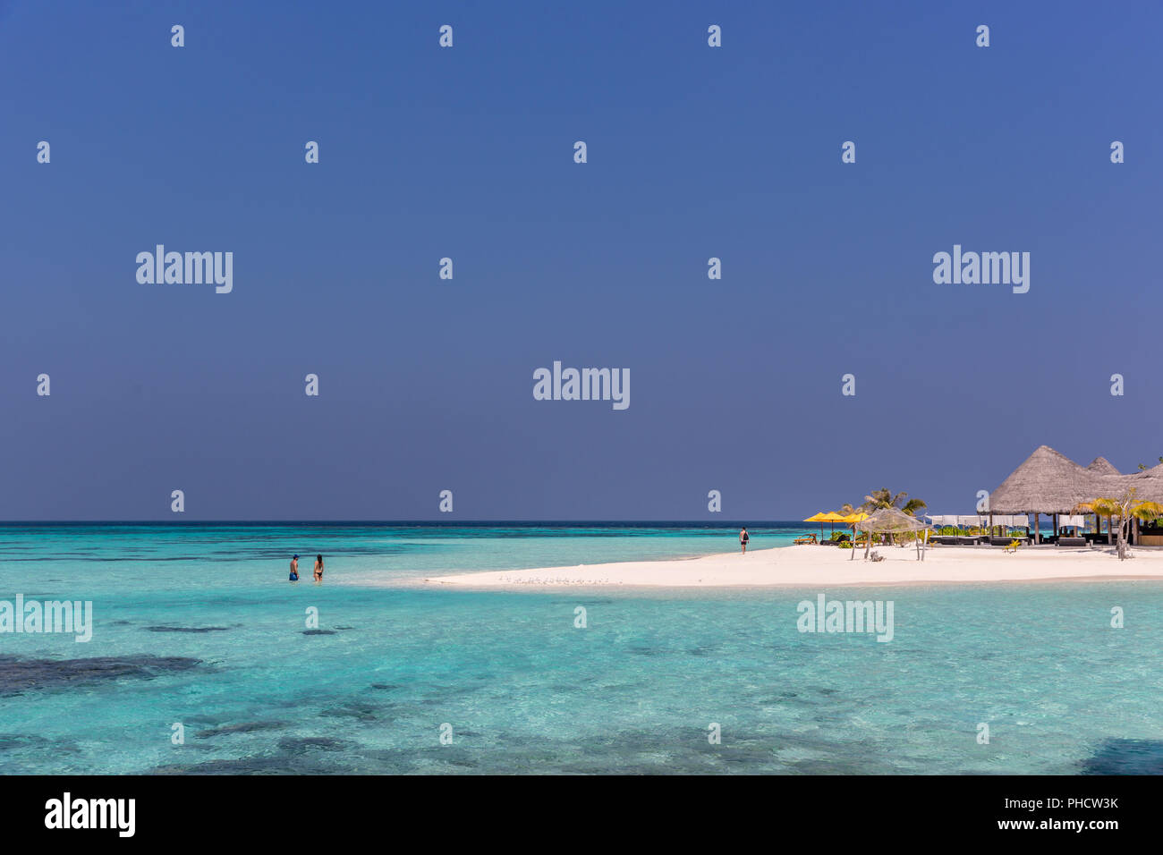 Aerial small desert island hi-res stock photography and images - Alamy