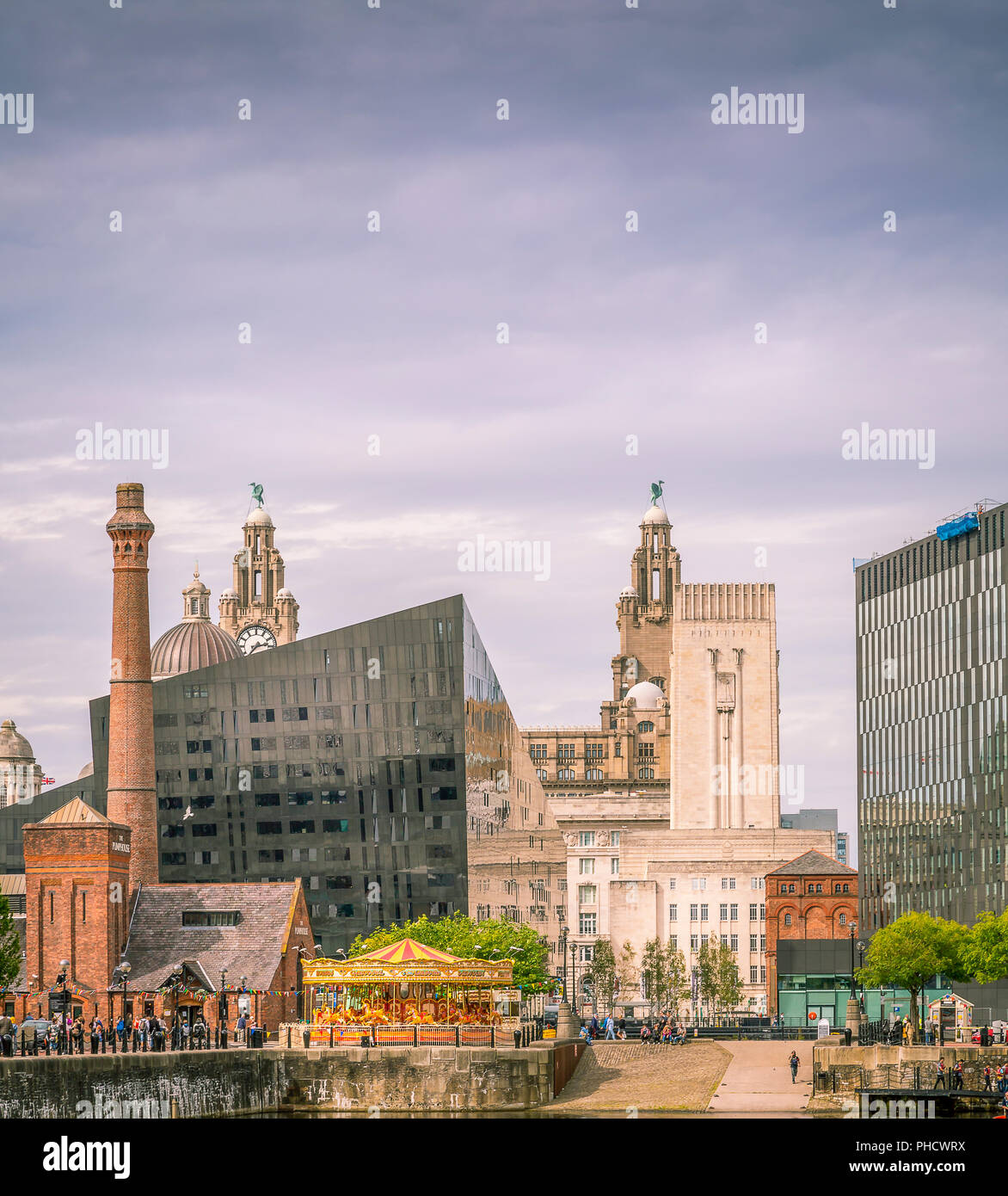Albert dock pumphouse hi-res stock photography and images - Alamy