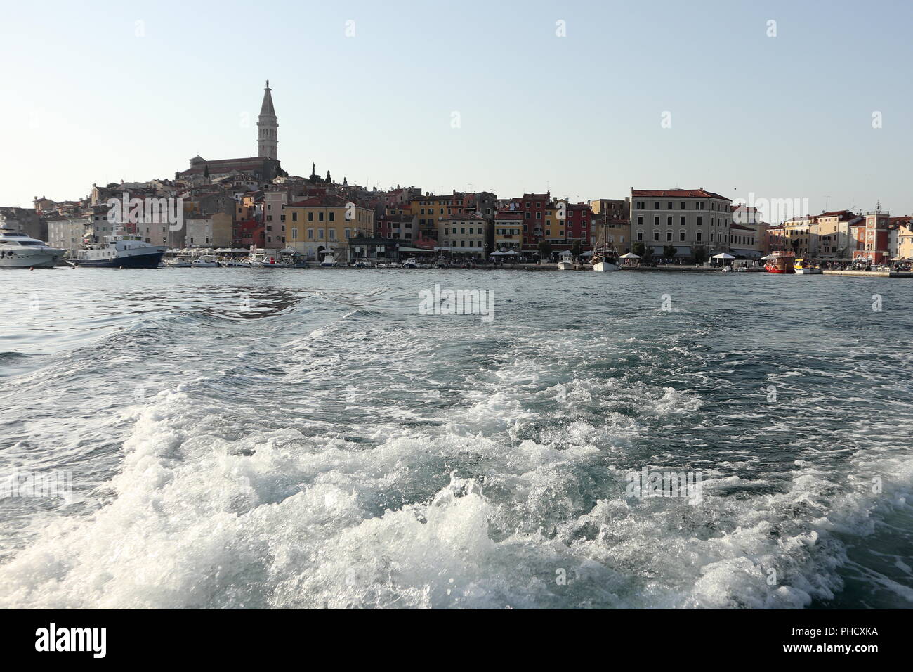 Nice ocean scenery hi-res stock photography and images - Alamy