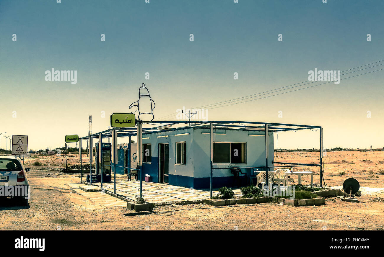 Motorway service area hi-res stock photography and images - Alamy