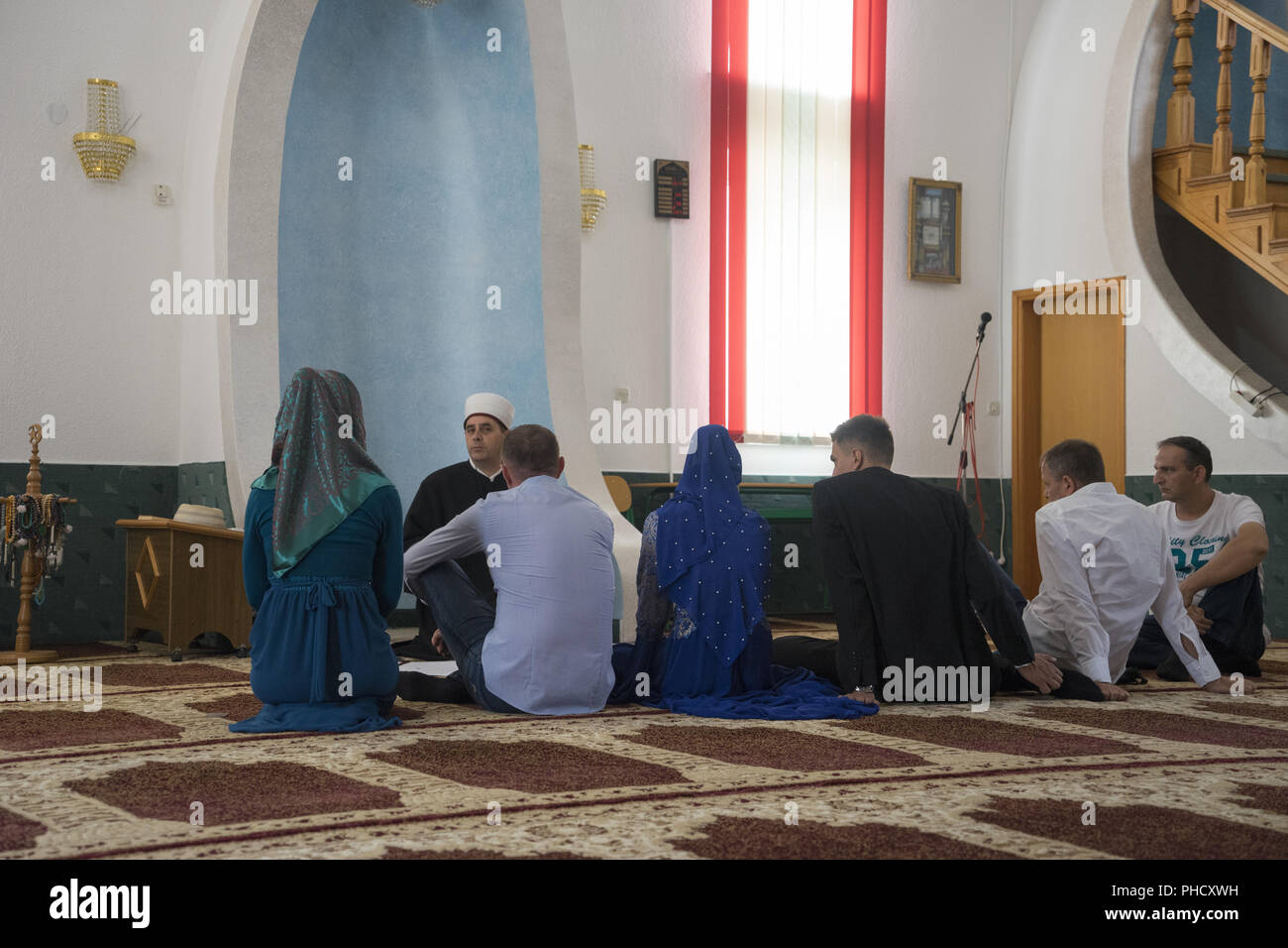 Islamic wedding ceremony hi-res stock photography and images - Alamy