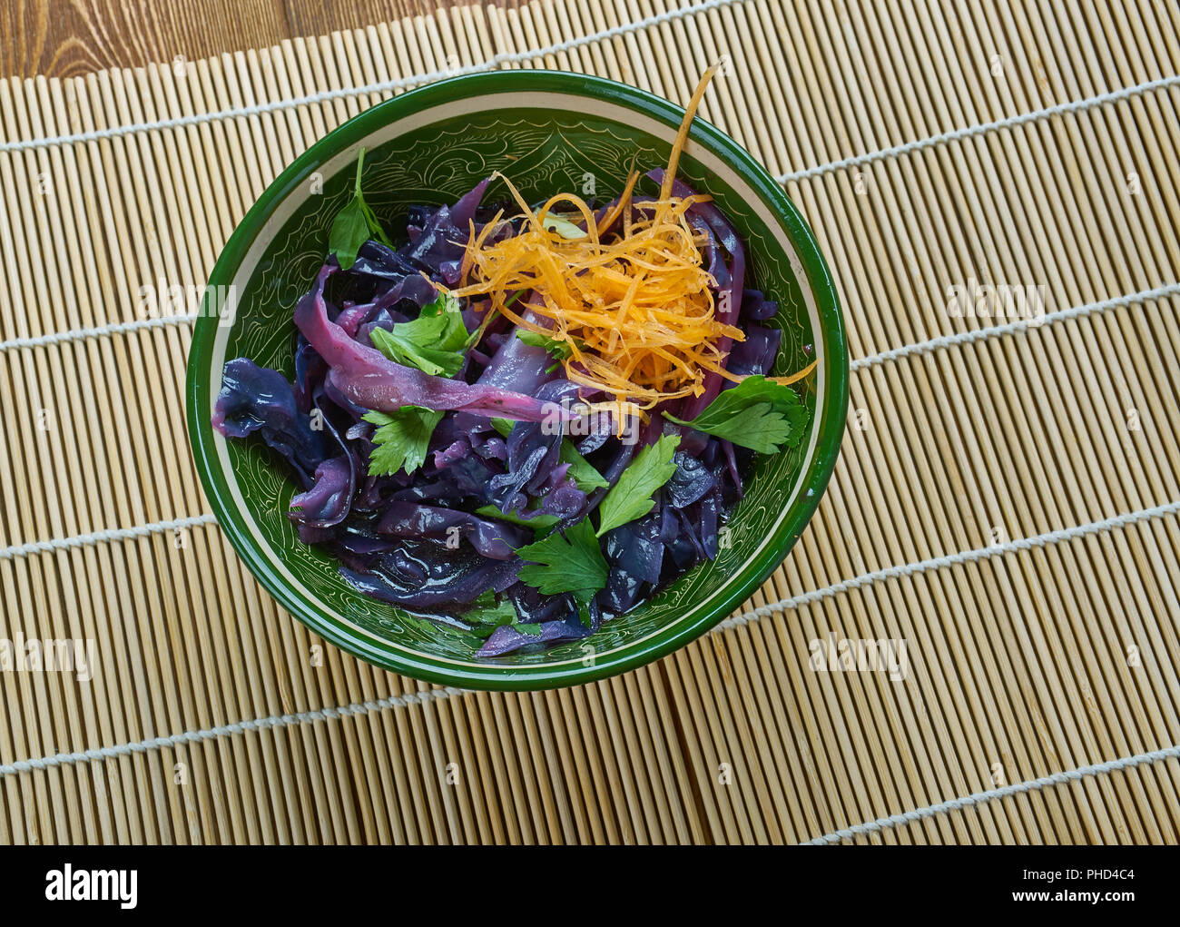 Chinese braised red cabbage hi-res stock photography and images - Alamy
