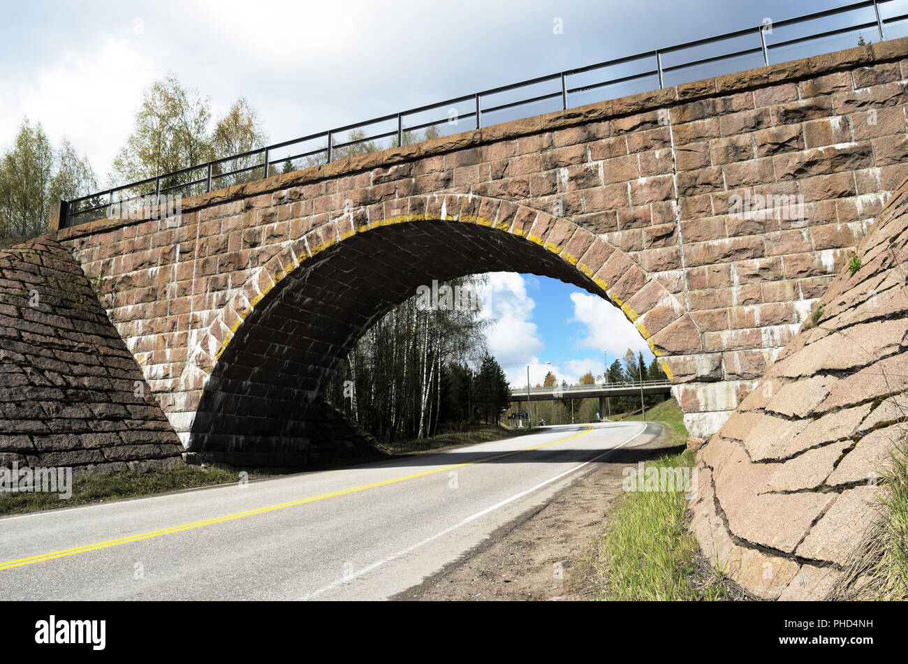 Stone bridge over road hi-res stock photography and images - Alamy