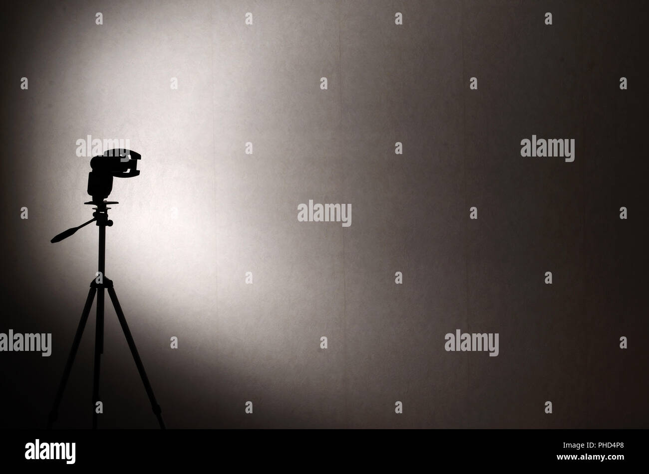 Neutral gradient background hi-res stock photography and images - Alamy