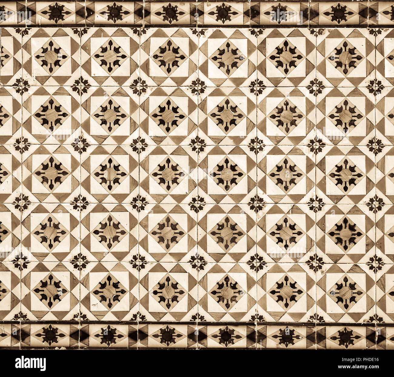 Vintage tiles hi-res stock photography and images - Alamy