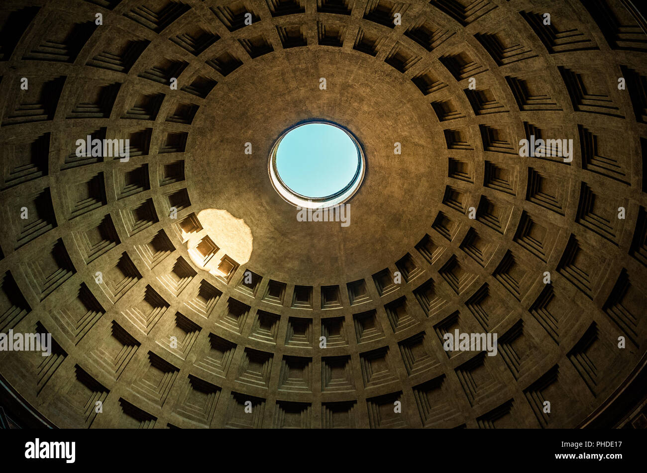 Pantheon rome italy dome hi-res stock photography and images - Alamy