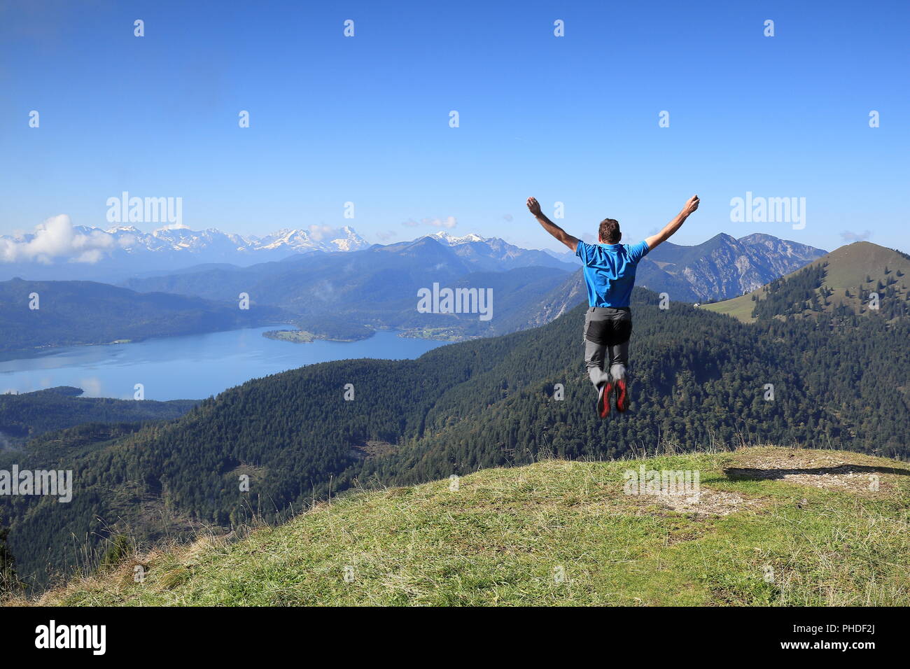 Happy sunny man hi-res stock photography and images - Alamy