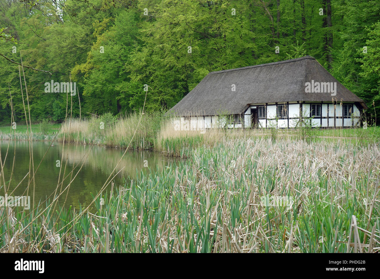 Lower pasture barn farm hi-res stock photography and images - Alamy
