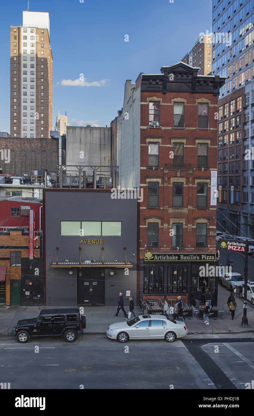 Corner restaurant new york hi-res stock photography and images - Alamy