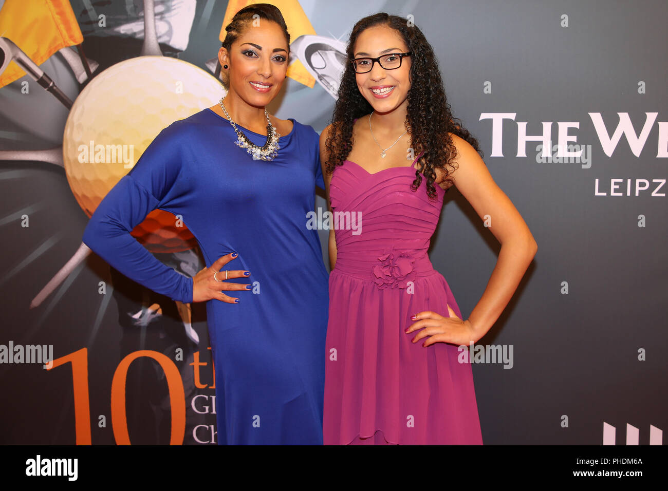 Jessica Wahls and daughter Cheyenne Stock Photo - Alamy