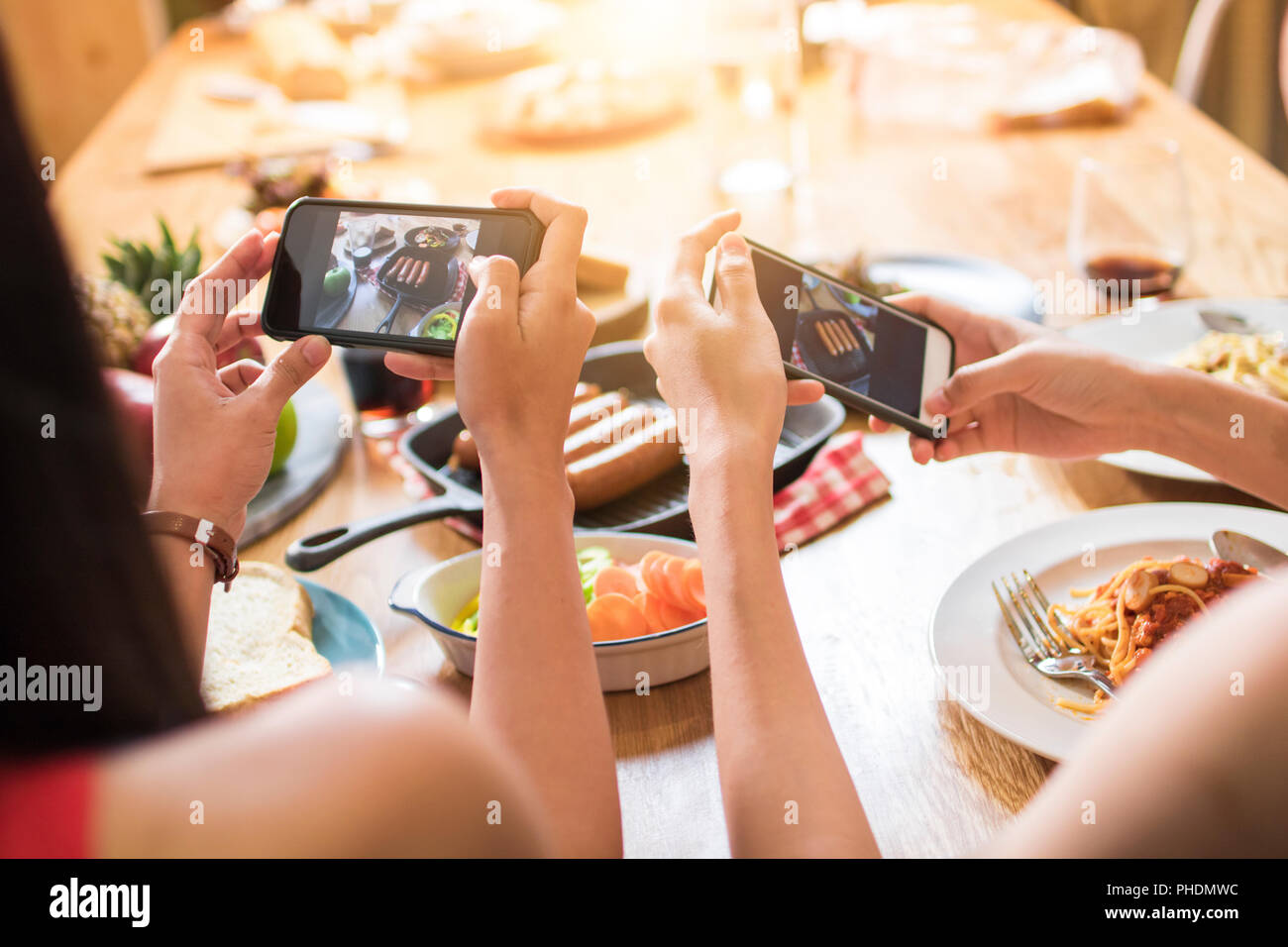 Funny dinner table hi-res stock photography and images - Alamy