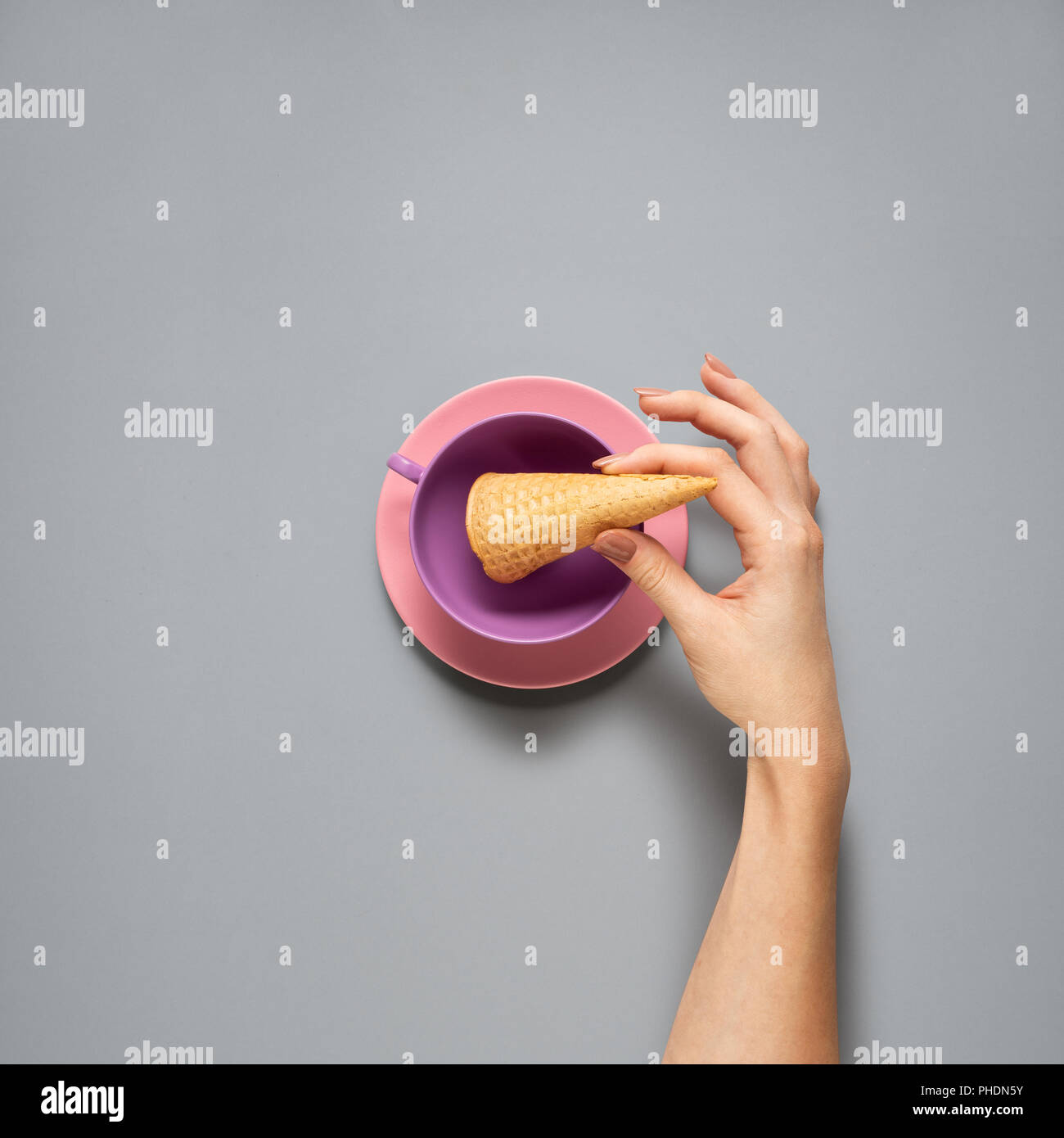 Dinner is served Stock Photo - Alamy