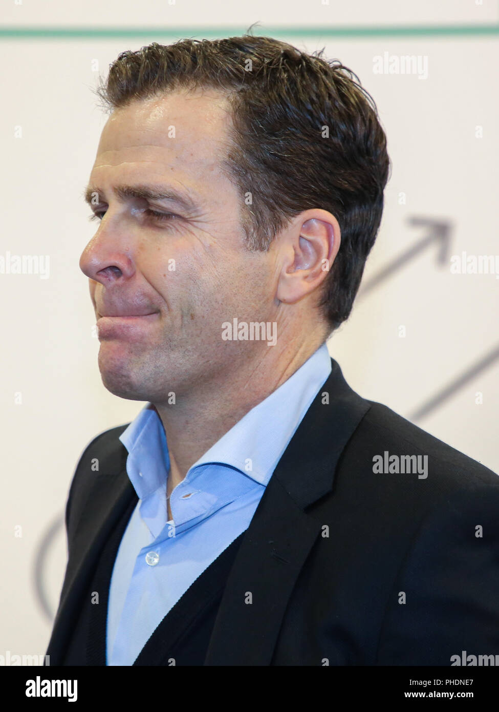 Oliver bierhoff hi-res stock photography and images - Alamy