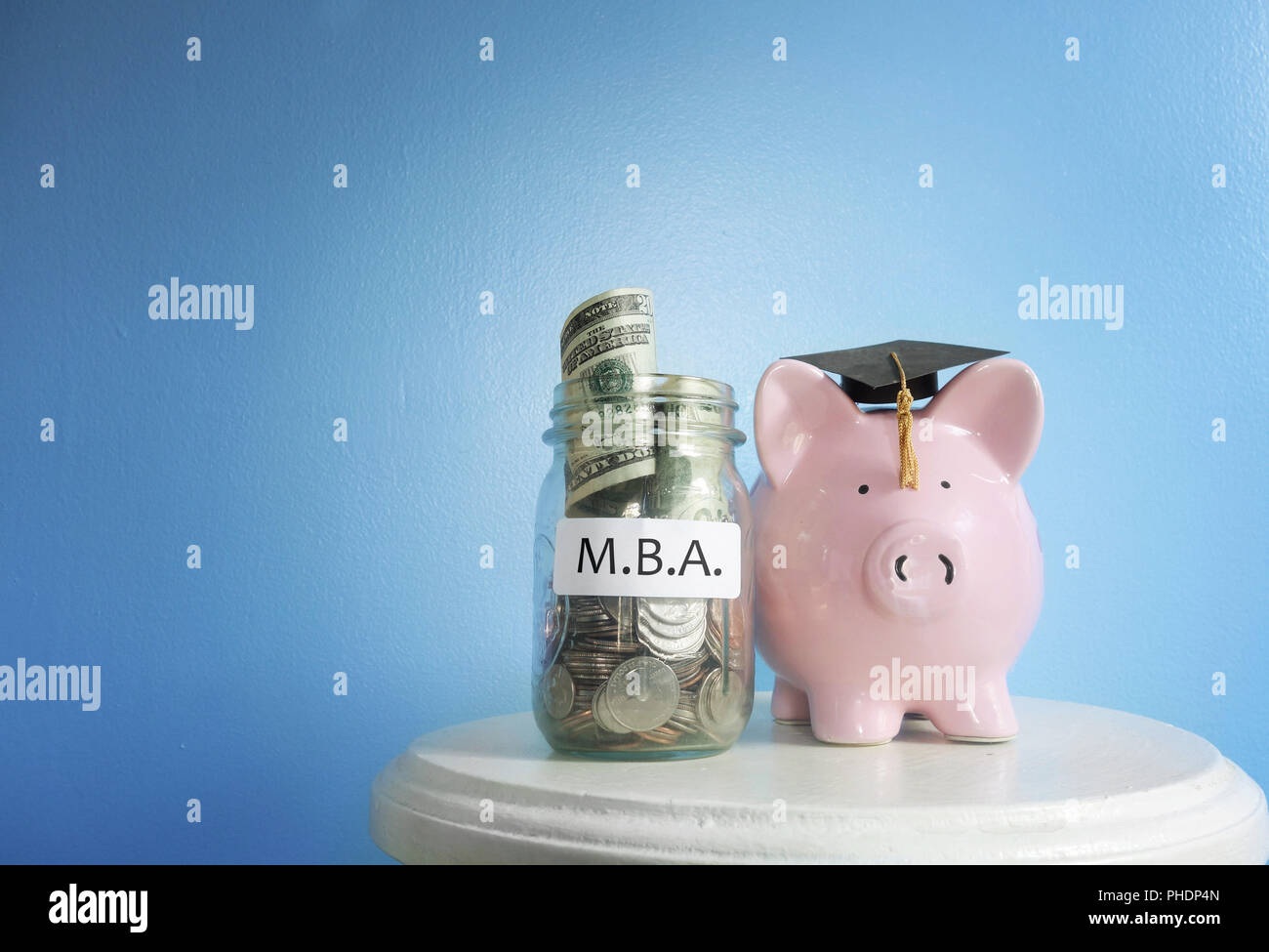 Mba graduation hi-res stock photography and images - Alamy