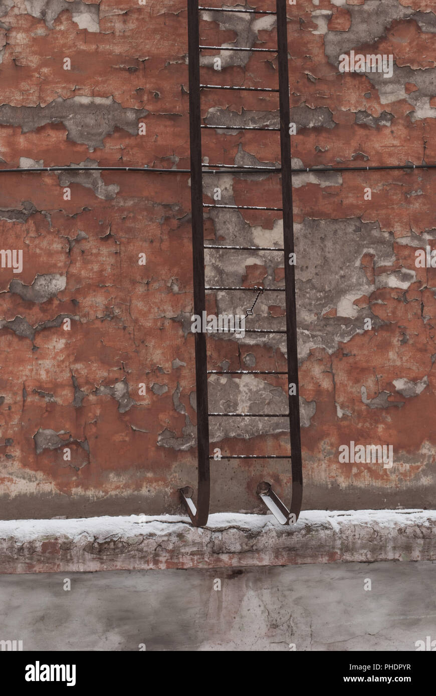 Metal rod wall hi-res stock photography and images - Alamy