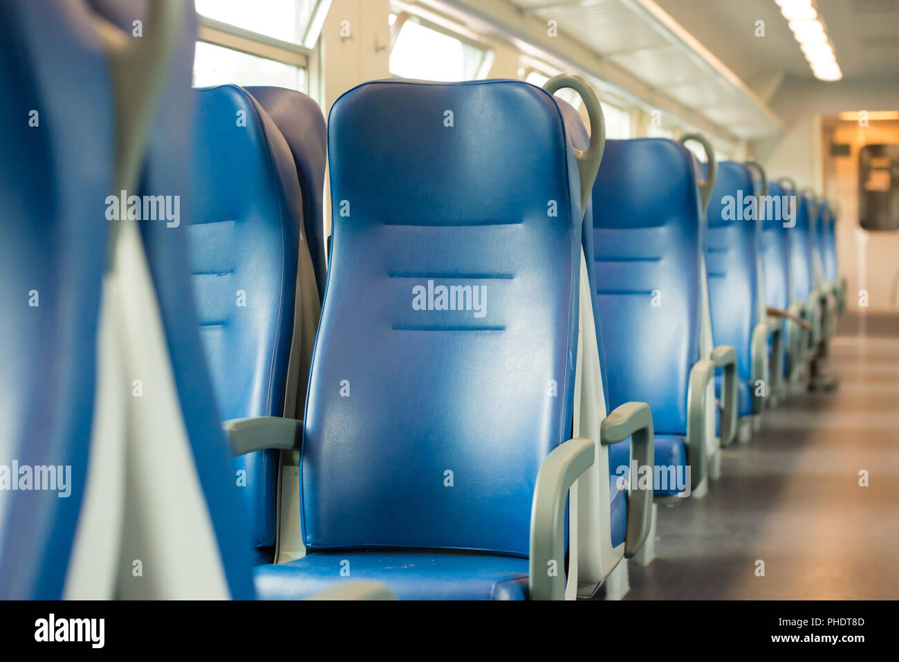 Blue seats train carriage hi-res stock photography and images - Alamy