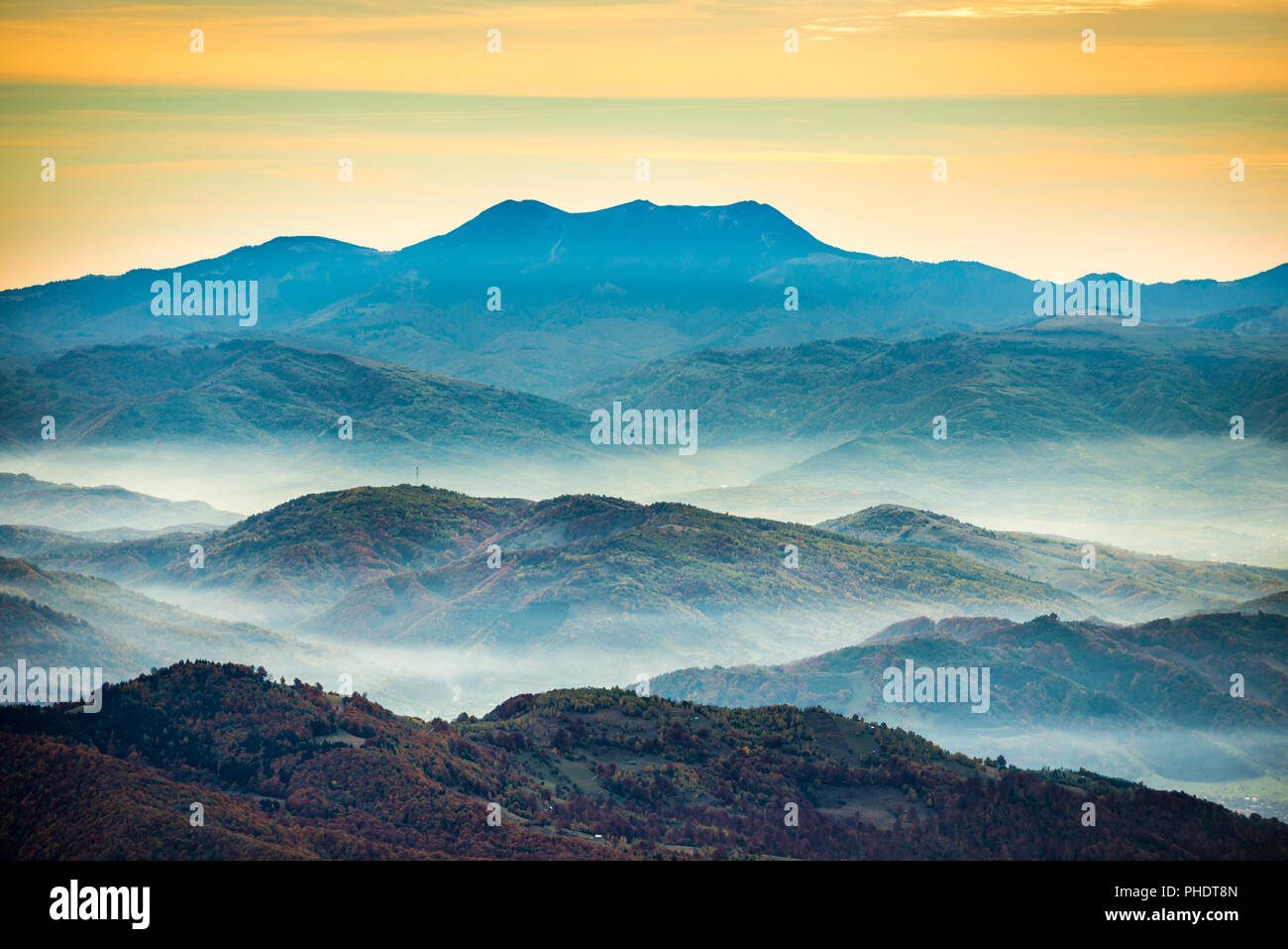 Range of blue mountains Stock Photo - Alamy