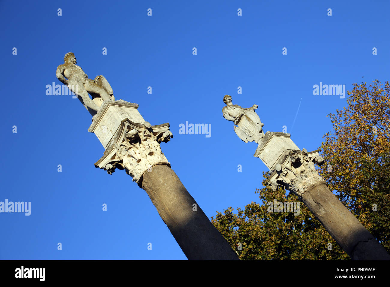 Two pillars of hercules hi-res stock photography and images - Alamy