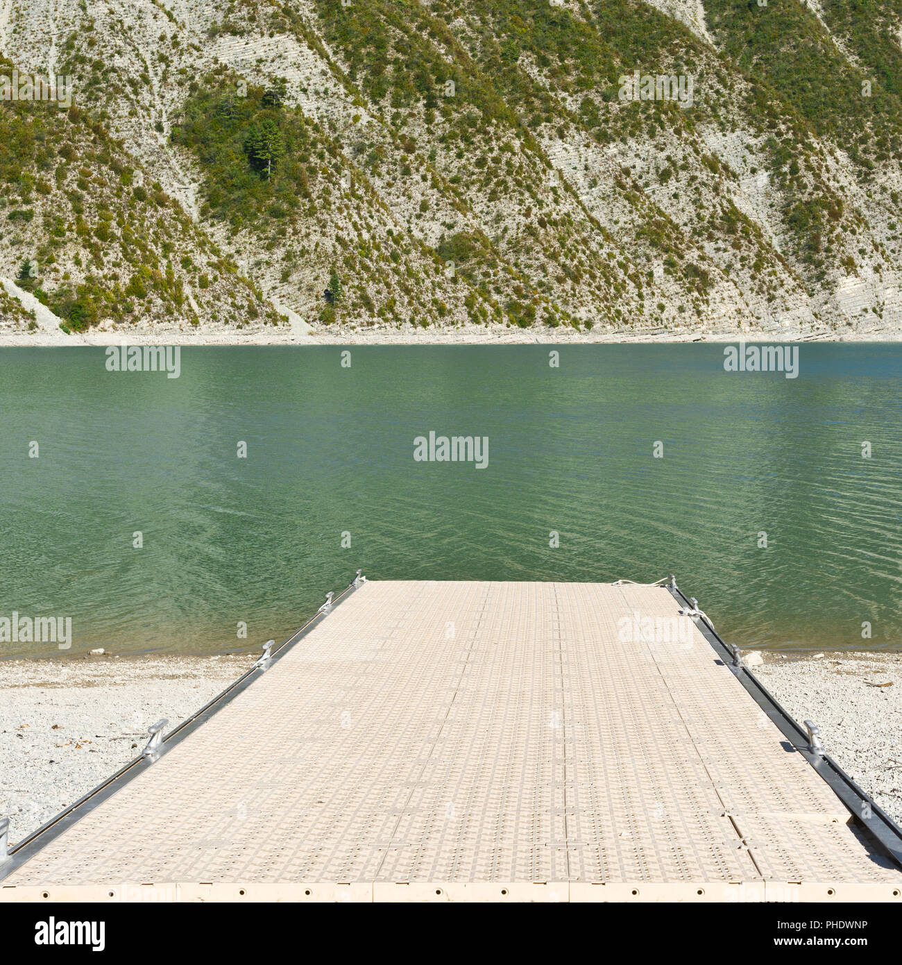 Boat launch ramp hi-res stock photography and images - Alamy