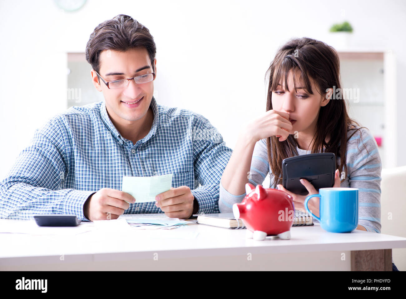 Submitting papers hi-res stock photography and images - Alamy