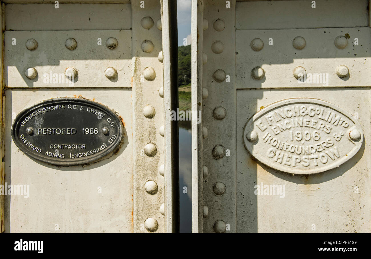 Builders Plaques on the Brockweir Bridge over the River Wye Stock Photo ...