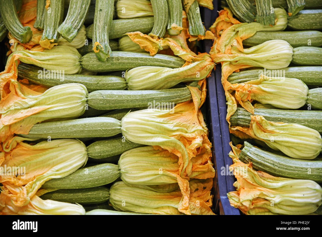 Ma rkte hi-res stock photography and images - Alamy